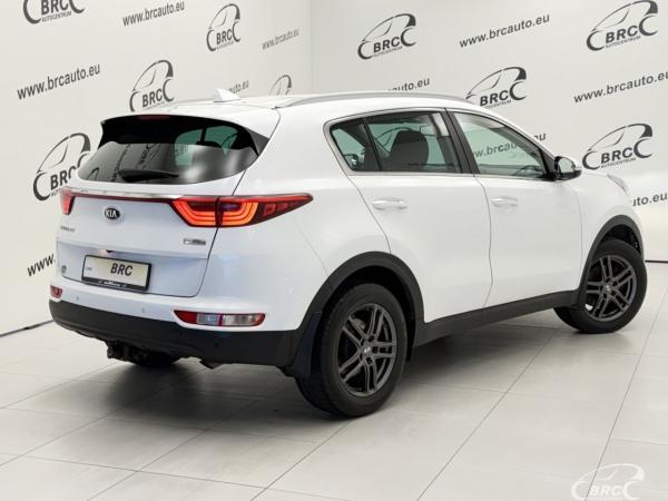 Kia Sportage 2016 in Vilnius, with an engine capacity of 1.69 L and mileage of 285 thousand km for 8900 €, photo 2 on AUTOMOTO.COM.LV
