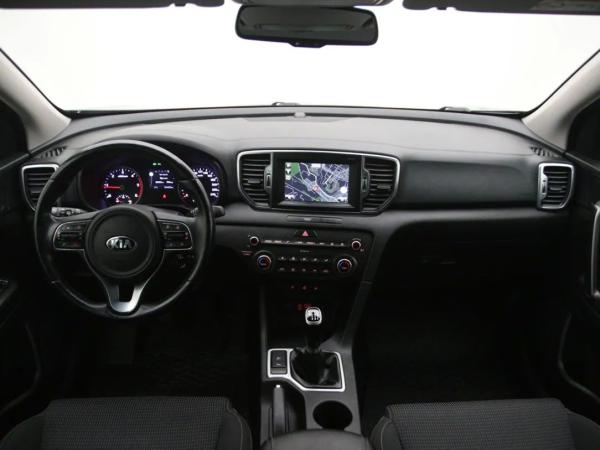 Kia Sportage 2016 in Vilnius, with an engine capacity of 1.70 L and mileage of 154 thousand km for 11399 €, photo 2 on AUTOMOTO.COM.LV