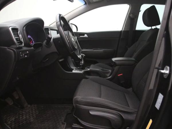 Kia Sportage 2016 in Vilnius, with an engine capacity of 1.70 L and mileage of 154 thousand km for 11399 €, photo 4 on AUTOMOTO.COM.LV