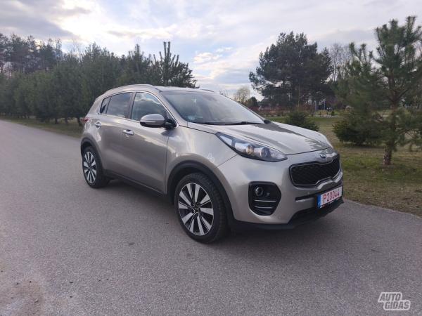 Kia Sportage 2017 in Jurbarkas, with an engine capacity of 1.70 L and mileage of 214 thousand km for 10800 €, photo 3 on AUTOMOTO.COM.LV