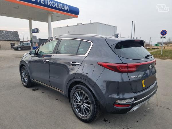 Kia Sportage 2017 in Taurage, with an engine capacity of 1.70 L and mileage of 70 thousand km for 4500 €, photo 3 on AUTOMOTO.COM.LV
