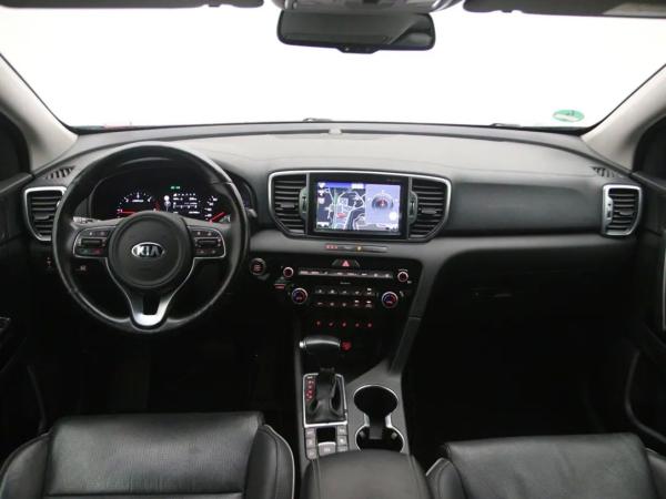 Kia Sportage 2017 in Vilnius, with an engine capacity of 2.00 L and mileage of 191 thousand km for 14999 €, photo 2 on AUTOMOTO.COM.LV