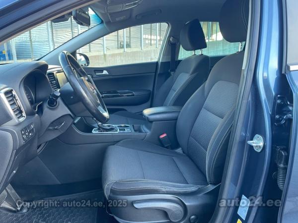 Kia Sportage 2018 in Tallinn, with an engine capacity of 1.60 L and mileage of 211 thousand km for 10900 €, photo 11 on AUTOMOTO.COM.LV