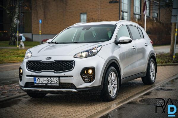 Kia Sportage 2018 Rīga, ar dzinēja tilpumu 2.00 L un nobraukumu 211 tūkst. km par 11990 €, foto 1 vietnē AUTOMOTO.COM.LV