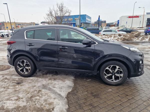 Kia Sportage 2019 in Kaunas, with an engine capacity of 1.60 L and mileage of 281 thousand km for 13950 €, photo 4 on AUTOMOTO.COM.LV