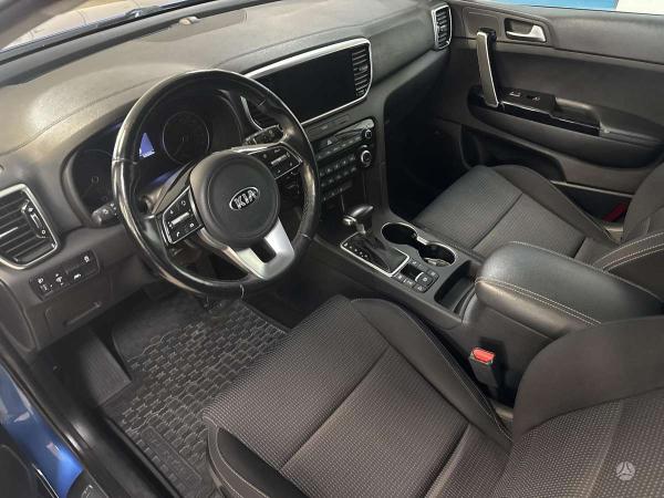 Kia Sportage 2019 in Vilnius, with an engine capacity of 1.60 L and mileage of 103 thousand km for 17500 €, photo 8 on AUTOMOTO.COM.LV