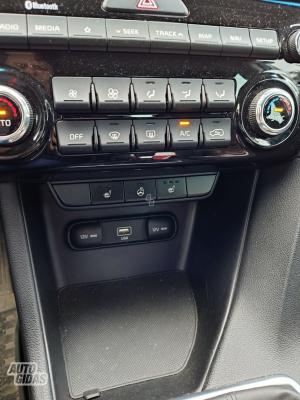 Kia Sportage 2019 in Utena, with an engine capacity of 1.60 L and mileage of 57 thousand km for 16999 €, photo  on AUTOMOTO.COM.LV