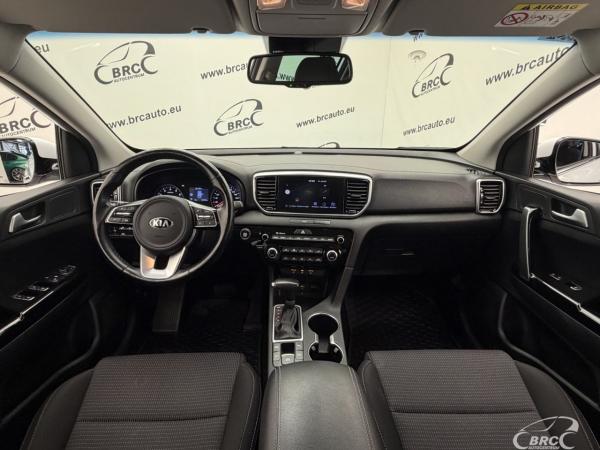 Kia Sportage 2020 in Vilnius, with an engine capacity of 1.59 L and mileage of 52 thousand km for 17900 €, photo 3 on AUTOMOTO.COM.LV