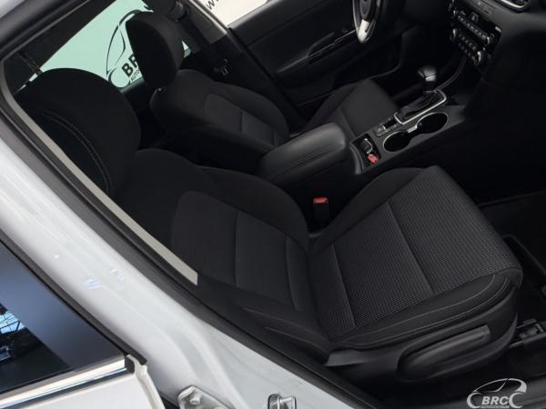 Kia Sportage 2020 in Vilnius, with an engine capacity of 1.59 L and mileage of 52 thousand km for 17900 €, photo 5 on AUTOMOTO.COM.LV