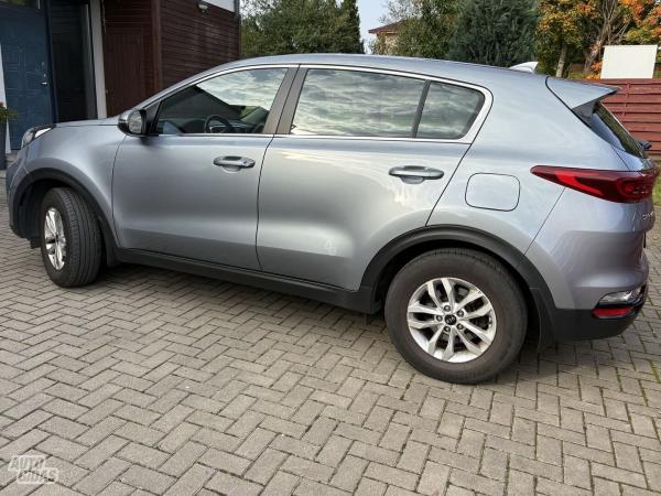 Kia Sportage 2020 in Vilnius on AUTOMOTO.COM.LV Kia Sportage 2020 in Vilnius, with an engine capacity of 1.60 L and mileage of 64 thousand km for 14000 €, photo 3 on AUTOMOTO.COM.LV