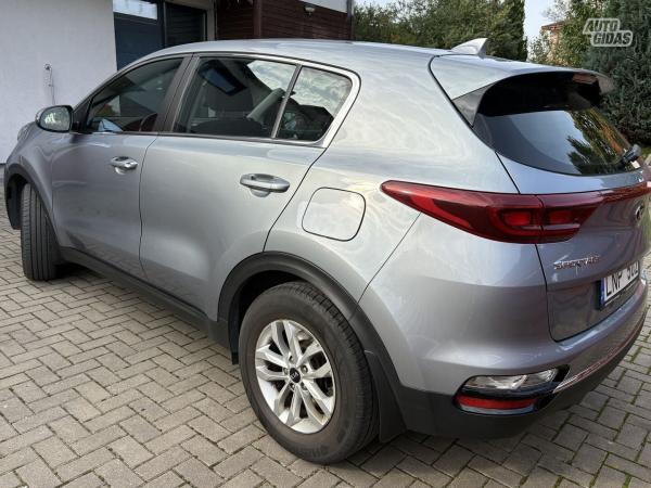 Kia Sportage 2020 in Vilnius on AUTOMOTO.COM.LV Kia Sportage 2020 in Vilnius, with an engine capacity of 1.60 L and mileage of 64 thousand km for 14000 €, photo 5 on AUTOMOTO.COM.LV