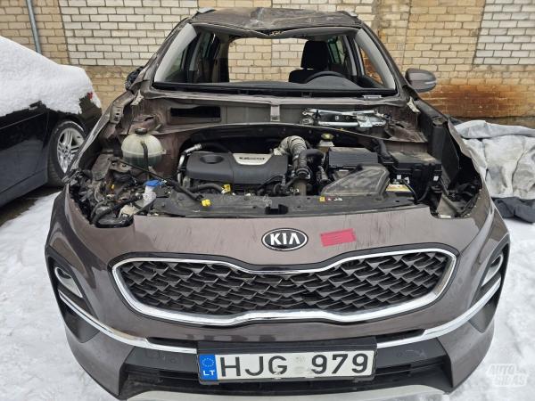 Kia Sportage 2021 in Siauliai, with an engine capacity of 1.60 L and mileage of 98 thousand km for 3900 €, photo 6 on AUTOMOTO.COM.LV