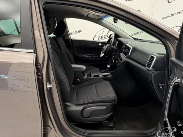 Kia Sportage 2021 in Vilnius, with an engine capacity of 1.59 L and mileage of 84 thousand km for 19900 €, photo 4 on AUTOMOTO.COM.LV