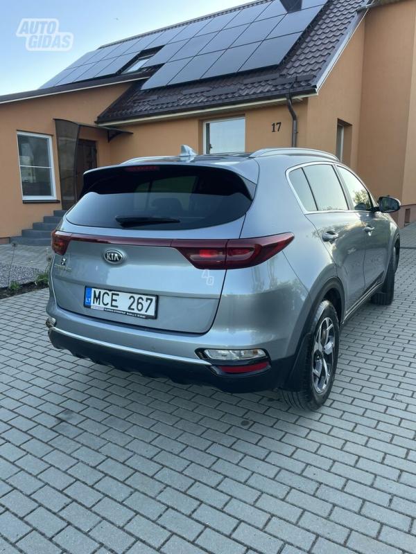 Kia Sportage 2021 in Silute, with an engine capacity of 1.60 L and mileage of 68 thousand km for 20000 €, photo 3 on AUTOMOTO.COM.LV