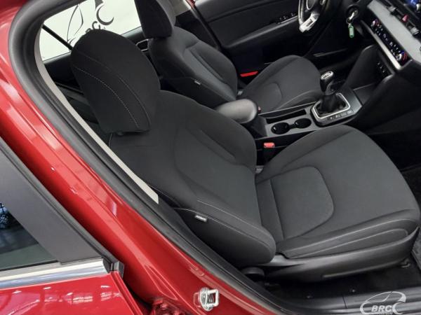 Kia Sportage 2022 in Vilnius, with an engine capacity of 1.60 L and mileage of 121 thousand km for 14900 €, photo 6 on AUTOMOTO.COM.LV
