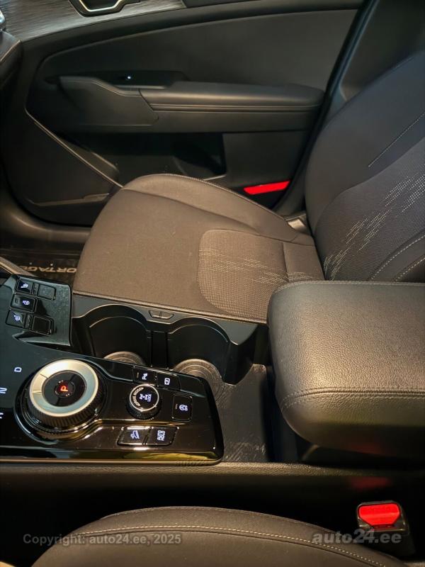 Kia Sportage 2024 Rakvere, ar dzinēja tilpumu 1.60 L un nobraukumu 10 tūkst. km par 35000 €, foto 11 vietnē AUTOMOTO.COM.LV