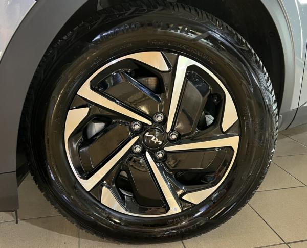 Kia Sportage 2024 Viļņa vietnē Kia Sportage 2024 Viļņa, ar dzinēja tilpumu 1.60 L un nobraukumu 29 tūkst. km par 32500 €, foto 6 vietnē AUTOMOTO.COM.LV