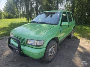 Zaļš Kia Sportage 1995 Jurbarkas, ar dzinēja tilpumu 2.00 L un nobraukumu 240 tūkst. km par 666 €, foto  vietnē AUTOMOTO.COM.LV