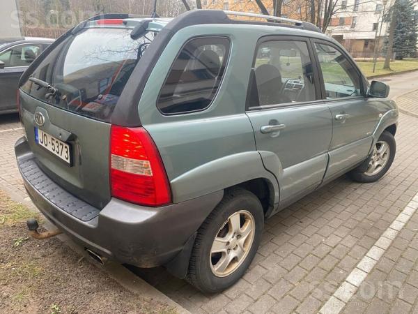 Зеленый Киа Sportage 2005 в Рига, объемом двигателя 2.00 л и пробегом 208 тыс. км за 2160 €, фото 5 на AUTOMOTO.COM.LV