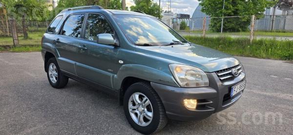 Зеленый Киа Sportage 2005 в Валмиера, объемом двигателя 2.00 л и пробегом 150 тыс. км за 2100 €, фото 3 на AUTOMOTO.COM.LV