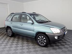 Green Kia Sportage 2005 in Tallinn, with an engine capacity of 2.00 L and mileage of 199 thousand km for 2299 €, photo  on AUTOMOTO.COM.LV