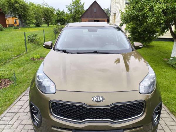 Green Kia Sportage 2017 in Kaunas, with an engine capacity of 1.69 L and mileage of 172 thousand km for 10600 €, photo 2 on AUTOMOTO.COM.LV