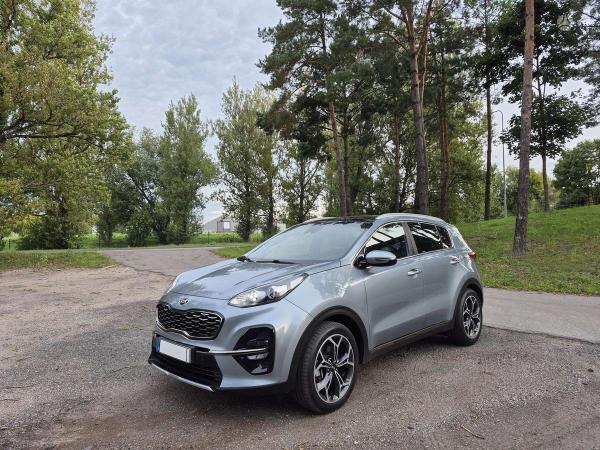 Green Kia Sportage 2020 in Taurage, with an engine capacity of 1.60 L and mileage of 194 thousand km for 14999 €, photo 1 on AUTOMOTO.COM.LV