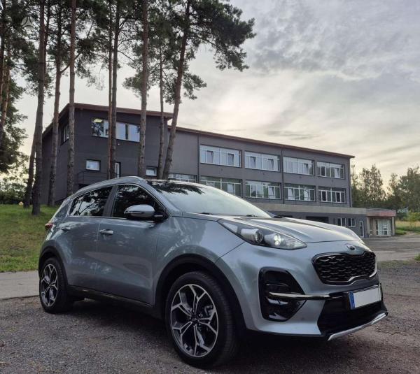 Green Kia Sportage 2020 in Taurage, with an engine capacity of 1.60 L and mileage of 194 thousand km for 14999 €, photo 7 on AUTOMOTO.COM.LV