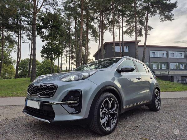 Green Kia Sportage 2020 in Taurage, with an engine capacity of 1.60 L and mileage of 194 thousand km for 14999 €, photo 8 on AUTOMOTO.COM.LV