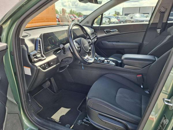 Zaļš Kia Sportage 2022 Viļņa, ar dzinēja tilpumu 1.60 L un nobraukumu 130 tūkst. km par 22500 €, foto 8 vietnē AUTOMOTO.COM.LV
