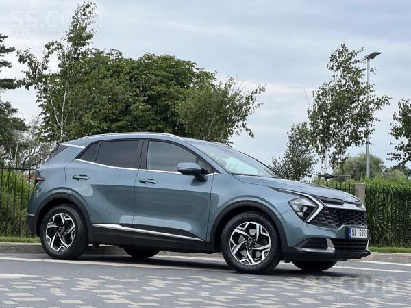 Green Kia Sportage 2022 in Jelgava, with an engine capacity of 1.60 L and mileage of 89 thousand km for 21400 €, photo 6 on AUTOMOTO.COM.LV