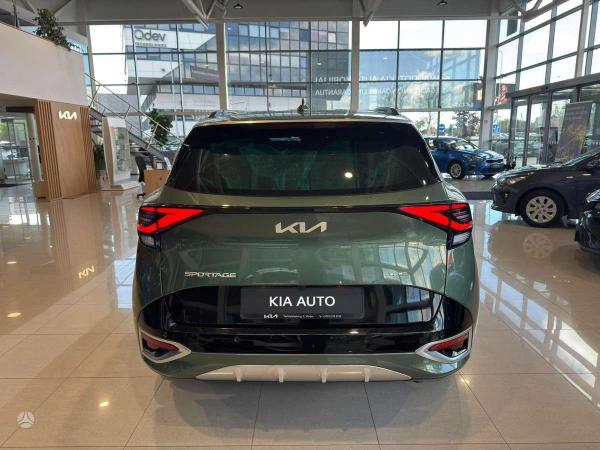 Зеленый Киа Sportage 2022 в Вильнюс, объемом двигателя 1.60 л и пробегом 47 тыс. км за 28900 €, фото 4 на AUTOMOTO.COM.LV
