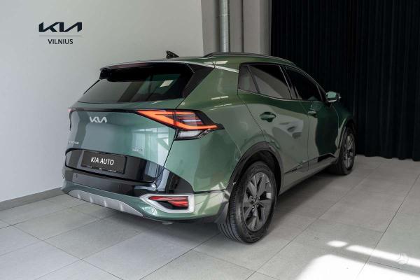 Green Kia Sportage 2022 in Vilnius, with an engine capacity of 1.60 L and mileage of 56 thousand km for 34900 €, photo 3 on AUTOMOTO.COM.LV