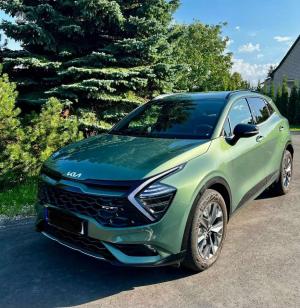 Green Kia Sportage 2022 in Kaunas, with an engine capacity of 1.60 L and mileage of 45 thousand km for 29000 €, photo  on AUTOMOTO.COM.LV