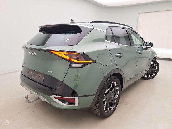 Green Kia Sportage 2022 in Vilnius, with an engine capacity of 1.60 L and mileage of 112 thousand km for 27990 €, photo 5 on AUTOMOTO.COM.LV