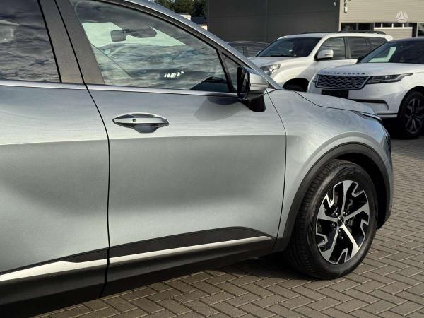 Зеленый Киа Sportage 2022 в Вильнюс, объемом двигателя 1.60 л и пробегом 198 тыс. км за 19000 €, фото 7 на AUTOMOTO.COM.LV