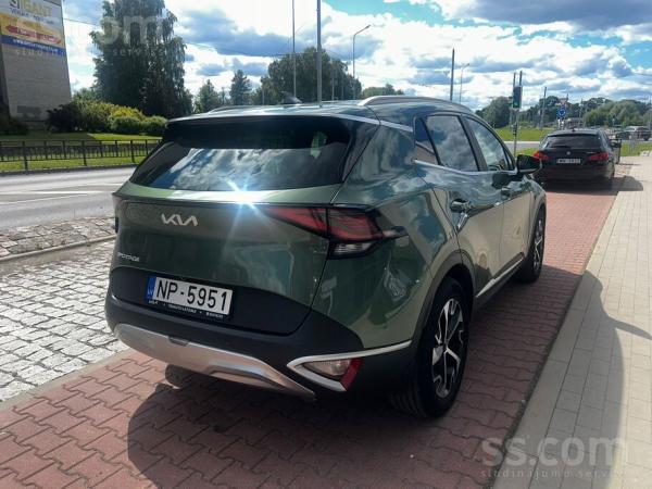 Zaļš Kia Sportage 2023 Daugavpils, ar dzinēja tilpumu 1.60 L un nobraukumu 20 tūkst. km par 26300 €, foto 4 vietnē AUTOMOTO.COM.LV