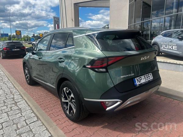 Zaļš Kia Sportage 2023 Daugavpils, ar dzinēja tilpumu 1.60 L un nobraukumu 20 tūkst. km par 26300 €, foto 6 vietnē AUTOMOTO.COM.LV