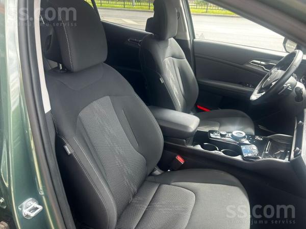 Zaļš Kia Sportage 2023 Daugavpils, ar dzinēja tilpumu 1.60 L un nobraukumu 20 tūkst. km par 26300 €, foto 8 vietnē AUTOMOTO.COM.LV