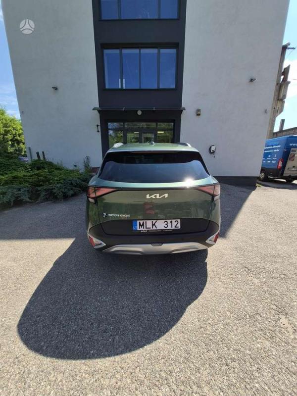 Green Kia Sportage 2023 in Vilnius, with an engine capacity of 1.60 L and mileage of 60 thousand km for 23200 €, photo 7 on AUTOMOTO.COM.LV