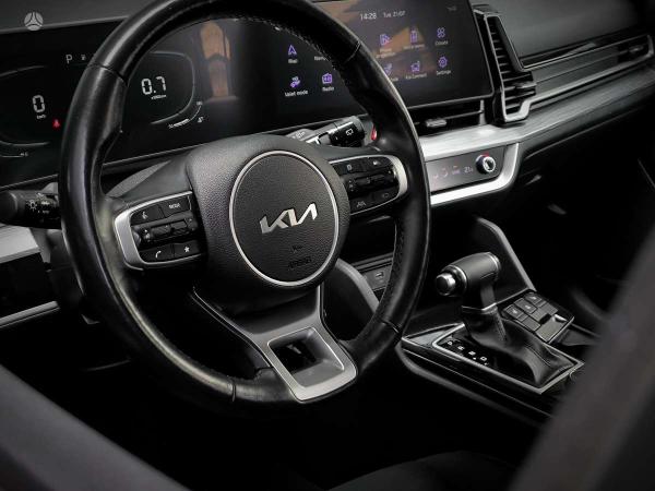 Зеленый Киа Sportage 2023 в Каунас, объемом двигателя 1.60 л и пробегом 103 тыс. км за 22500 €, фото 10 на AUTOMOTO.COM.LV