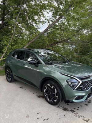 Зеленый Киа Sportage 2023 в Вильнюс, объемом двигателя 1.60 л и пробегом 42 тыс. км за 29500 €, фото  на AUTOMOTO.COM.LV