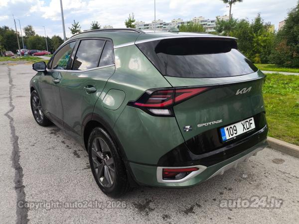 Зеленый Киа Sportage 2023 в Таллин, объемом двигателя 0.00 л и пробегом 23 тыс. км за 27900 €, фото 5 на AUTOMOTO.COM.LV