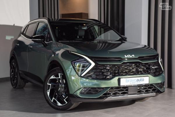 Green Kia Sportage 2024 in Kaunas, with an engine capacity of 1.60 L and mileage of 44 thousand km for 31771 €, photo 4 on AUTOMOTO.COM.LV