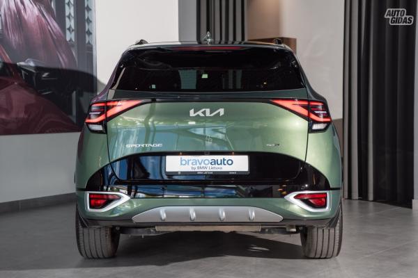 Green Kia Sportage 2024 in Kaunas, with an engine capacity of 1.60 L and mileage of 44 thousand km for 31771 €, photo 7 on AUTOMOTO.COM.LV