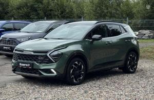 Green Kia Sportage 2024 in Vilnius, with an engine capacity of 1.60 L and mileage of 164 thousand km for 25990 €, photo  on AUTOMOTO.COM.LV