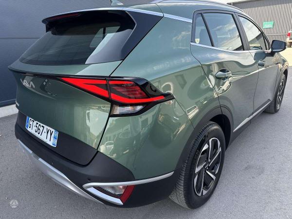 Green Kia Sportage 2024 in Taurage, with an engine capacity of 1.60 L and mileage of 201 thousand km for 18150 €, photo 5 on AUTOMOTO.COM.LV