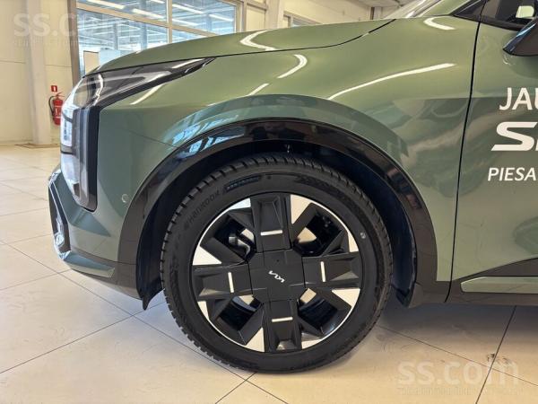Зеленый Киа Sportage 2025 в Рига, объемом двигателя 1.60 л и пробегом 8 тыс. км за 36900 €, фото 7 на AUTOMOTO.COM.LV