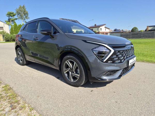 Green Kia Sportage 2025 in Siauliai, with an engine capacity of 1.60 L and mileage of 21 thousand km for 24900 €, photo 4 on AUTOMOTO.COM.LV