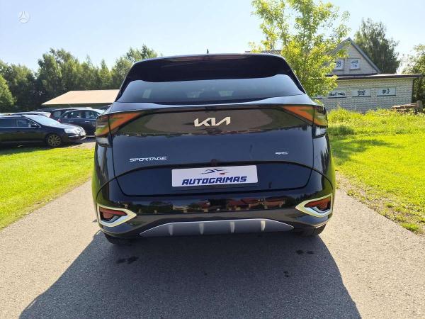 Green Kia Sportage 2025 in Siauliai, with an engine capacity of 1.60 L and mileage of 21 thousand km for 24900 €, photo 7 on AUTOMOTO.COM.LV
